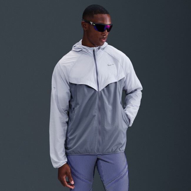 NIKE STRIDE REPEL UV RUNNING JACKET | Jackets and Parkas | Sportland