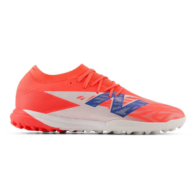 NEW BALANCE FURON V8 ELITE | Football Boots | Sportland