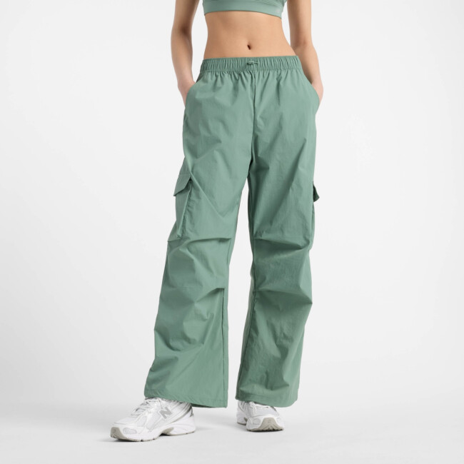 NEW BALANCE NYLON CARGO | Pants | Buy online - Sportland